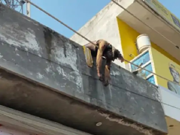 Kurukshetra Mason Death electric shock| Dead Body Postmortem ...