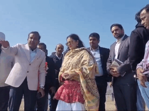 Shruti Chaudhary reached Hathini Kund Barrage in Yamuna Nagar ...