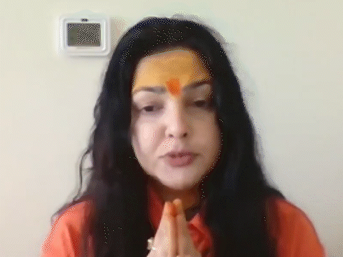 Mamta Kulkarni Mahamandaleshwar Kinnar Akhara Latest Updates Prayagraj ...