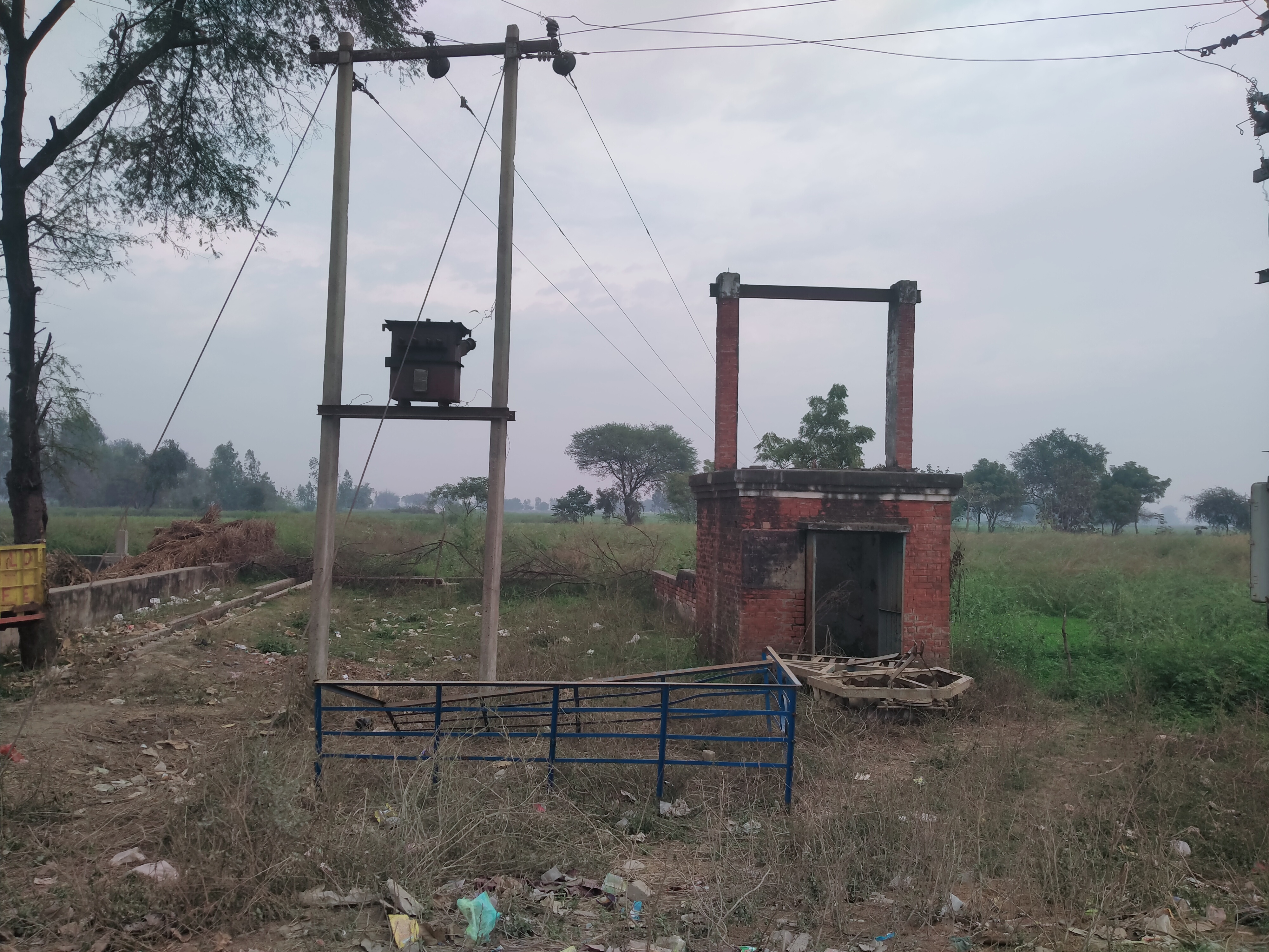 Government tube well has been closed for a decade in Khasaura
