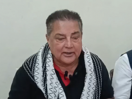 Actor's son said 'Why should I worship Ram' jhansi news, raja bundela ...