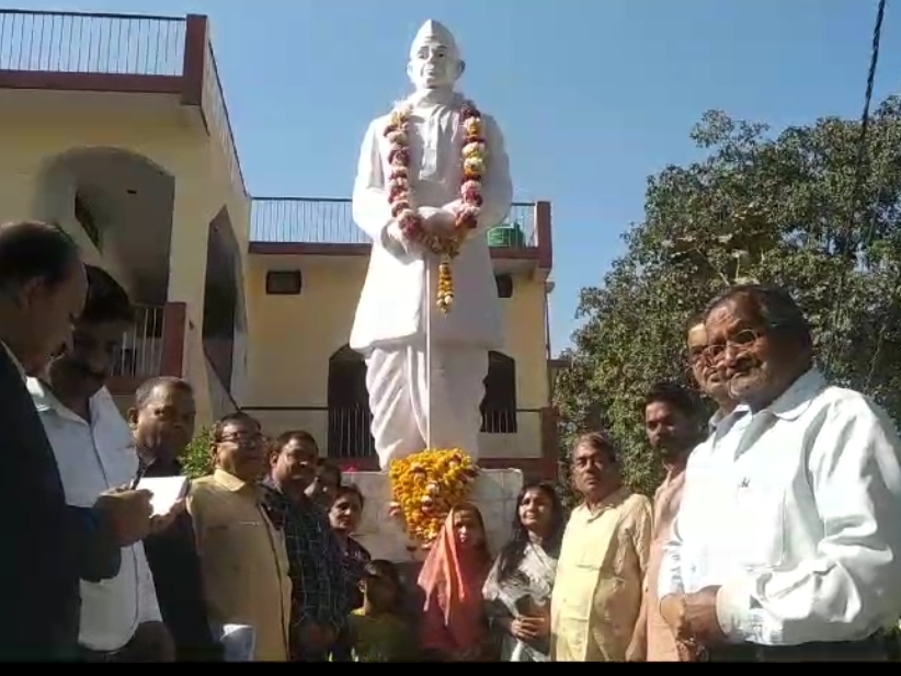 Special on the birth anniversary of national poet Sohanlal Dwivedi