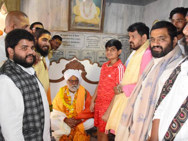 ayodhya. Dharmendra Das was elected the head of Paltu Das Akhara | पलटू ...