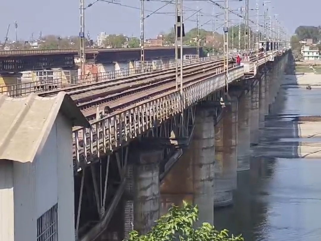 Repair of Ganga bridge on Lucknow-Kanpur railway line started