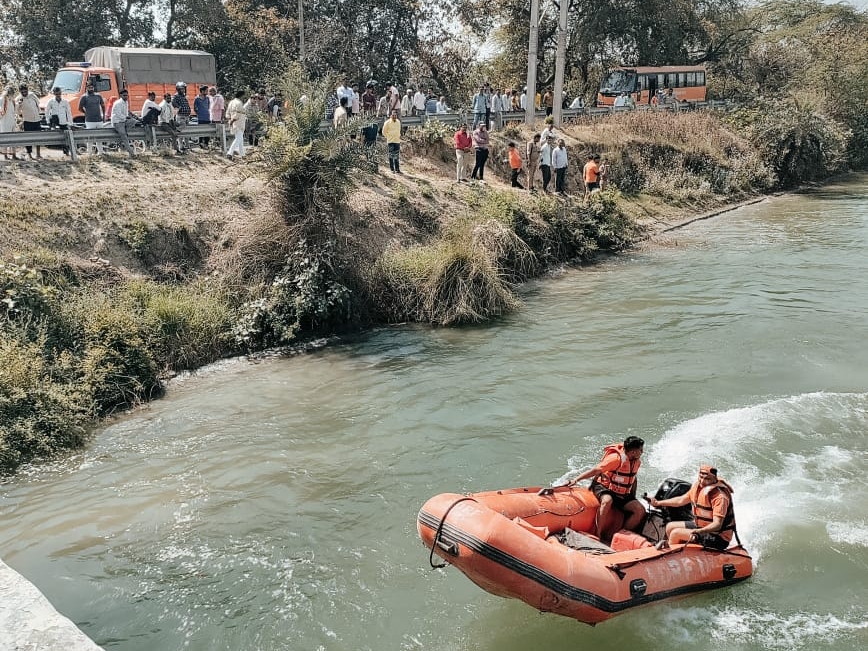 Bike of missing youth found on Sharda canal
