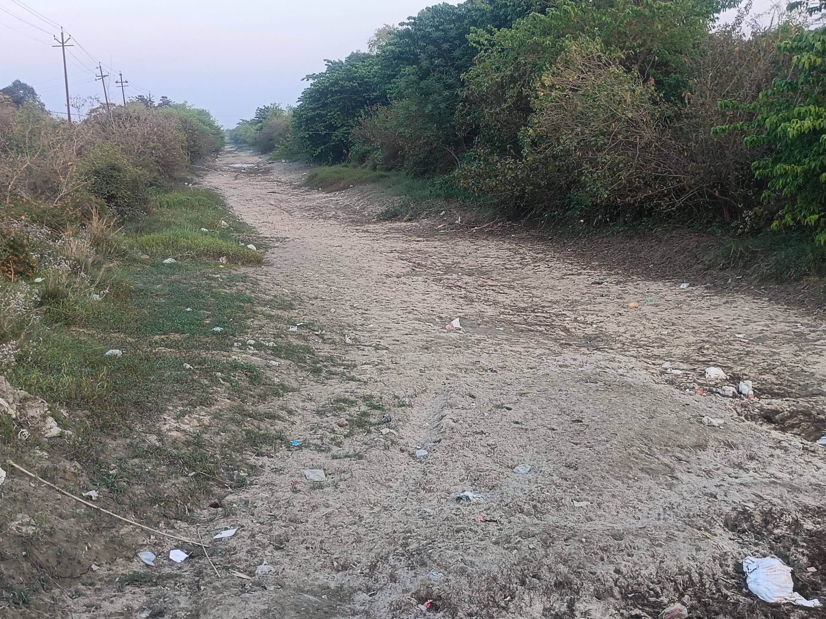 Sharda canal in Kakori has been dry for two months