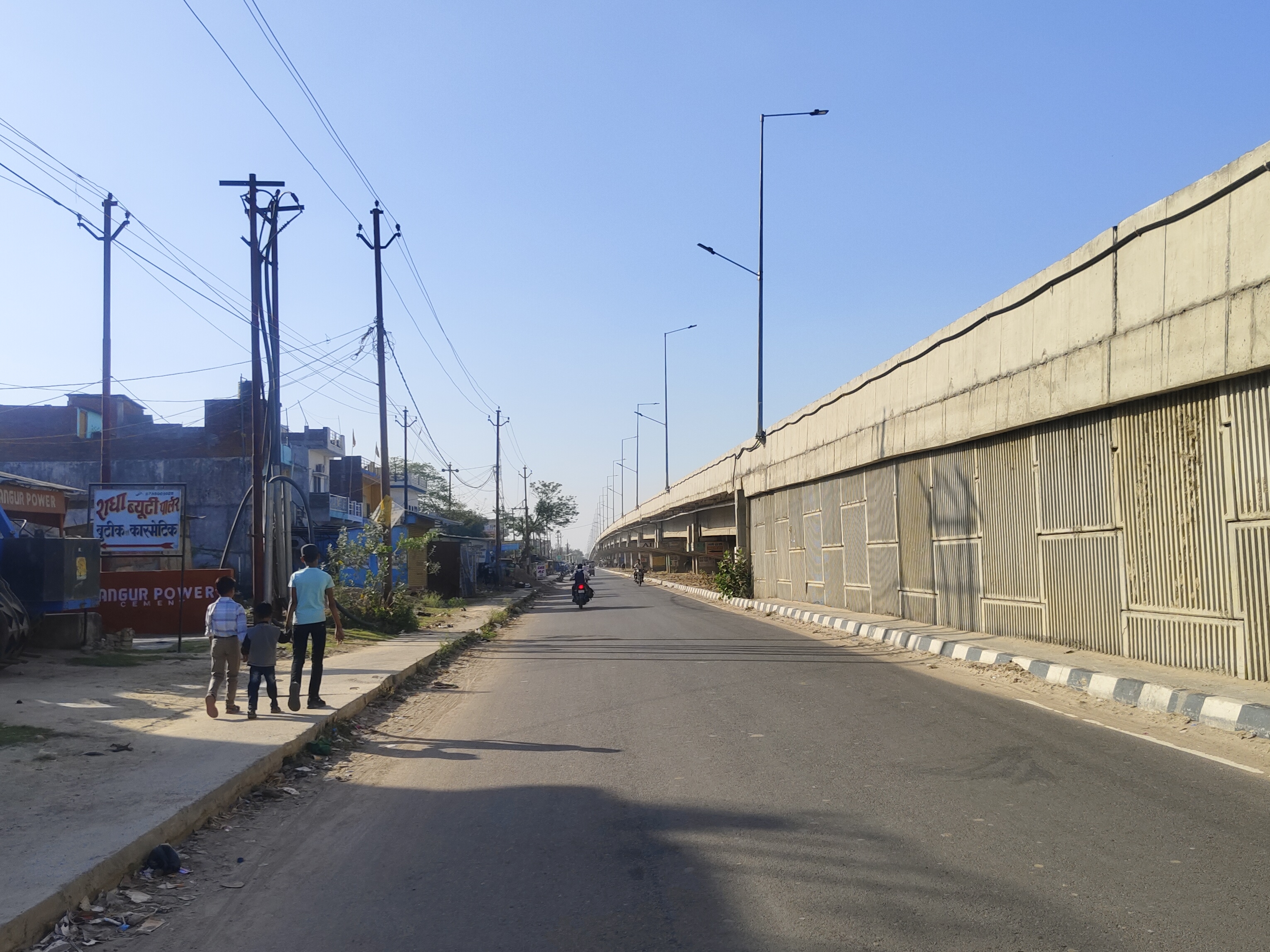 Traffic diversion due to overbridge construction in Hargaon