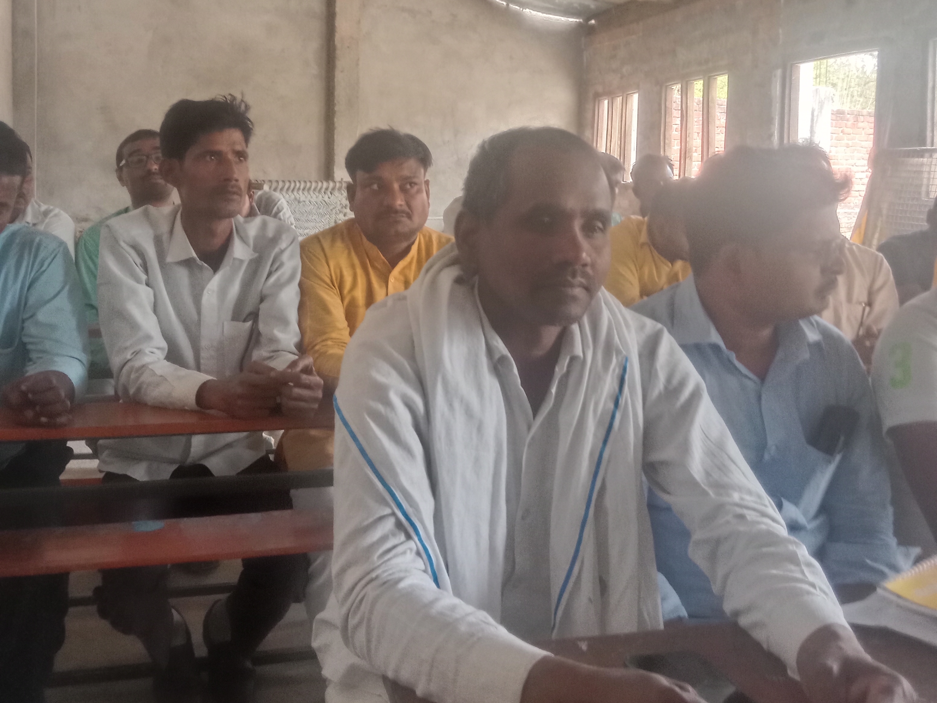 Meeting of BSP workers in Bikapur | बीकापुर में बसपा कार्यकर्ताओं की ...