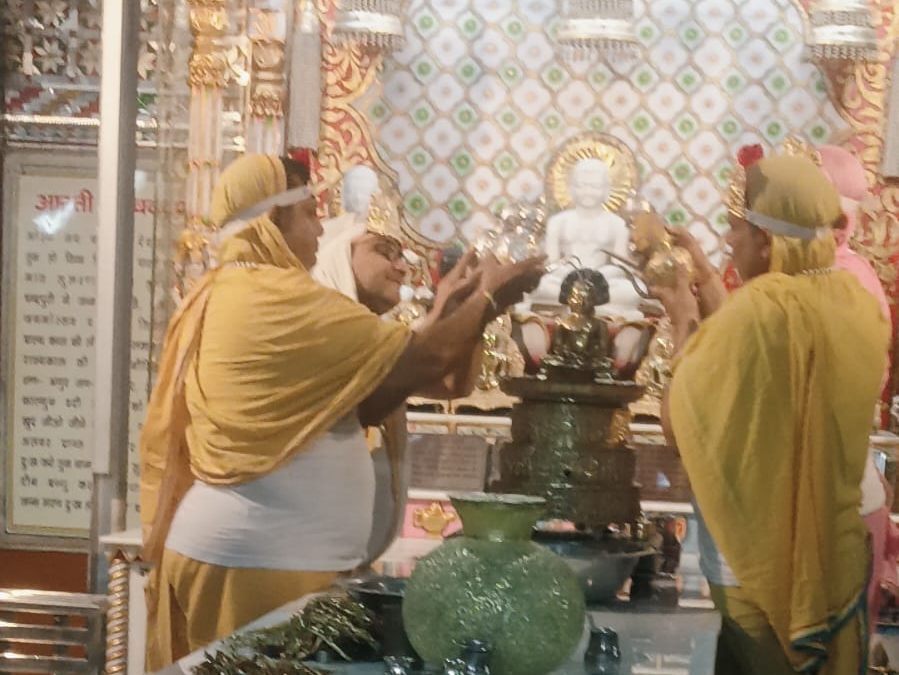 Shantidhara of Lord Shantinath in Jain temple Ajitnath Bhagwan Moksha ...