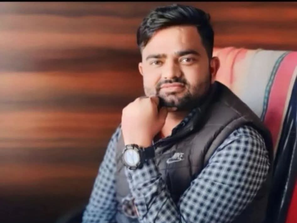 Pharmacist dies in road accident in Bhira | भीरा में सड़क हादसे में ...