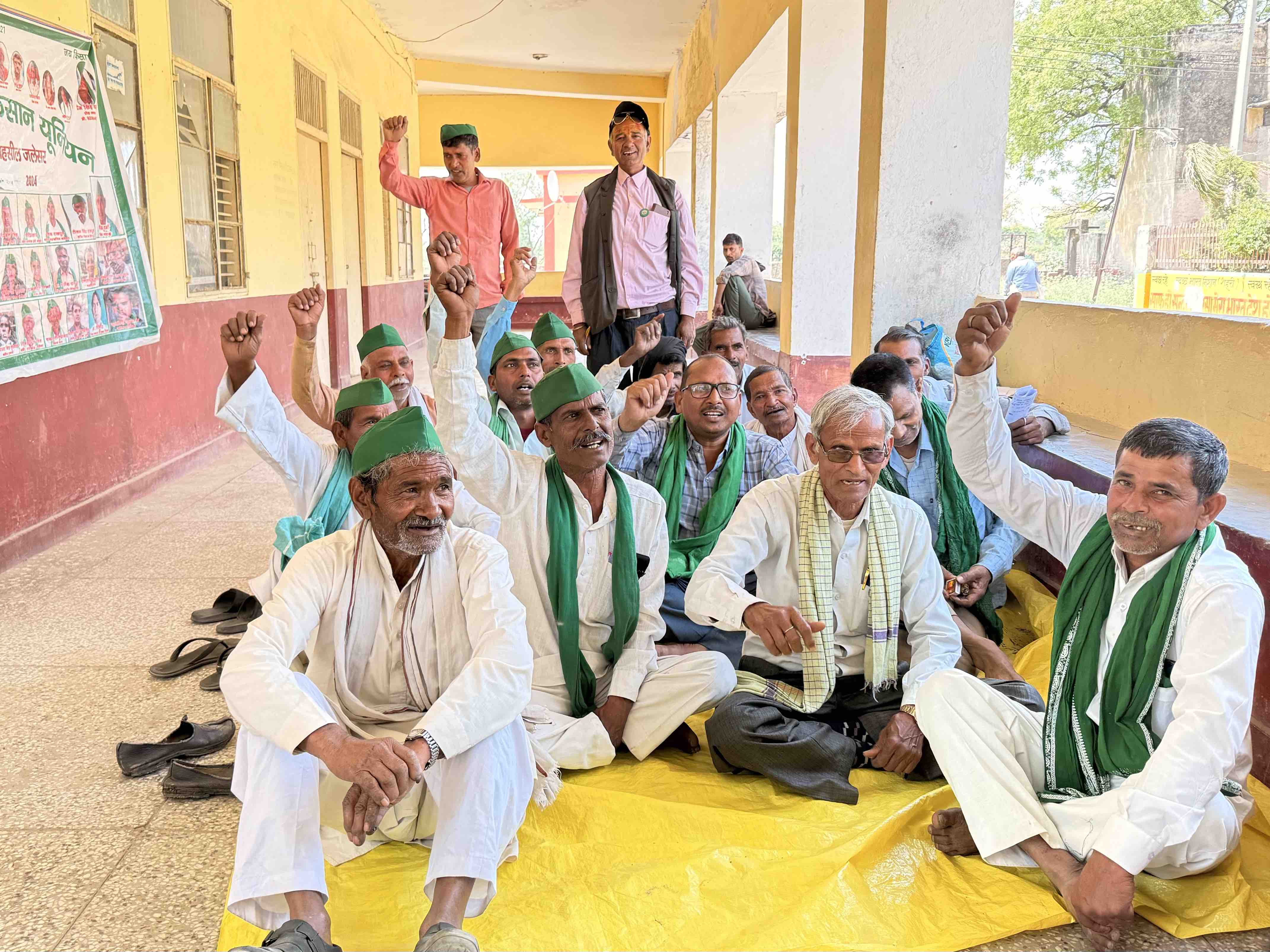 Demonstration in Jalesar regarding the demands of farmers