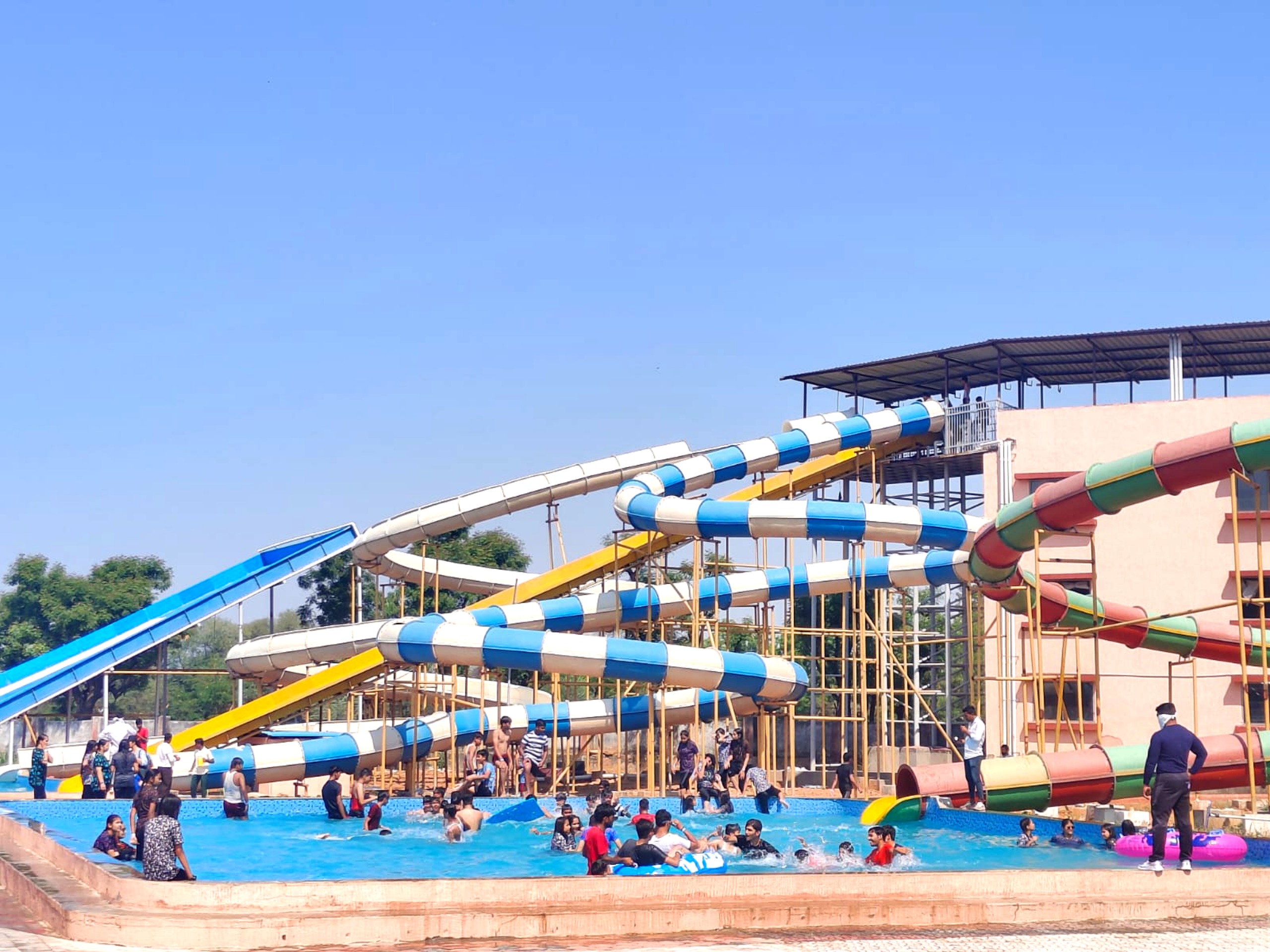 Kings Water Park started, many attractive rides will be available