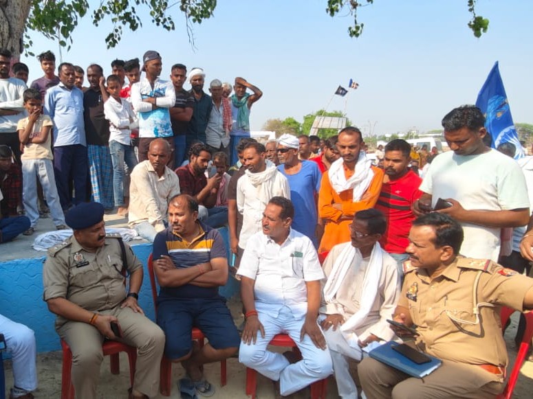Ambedkar's statue's hand broken in Mardah