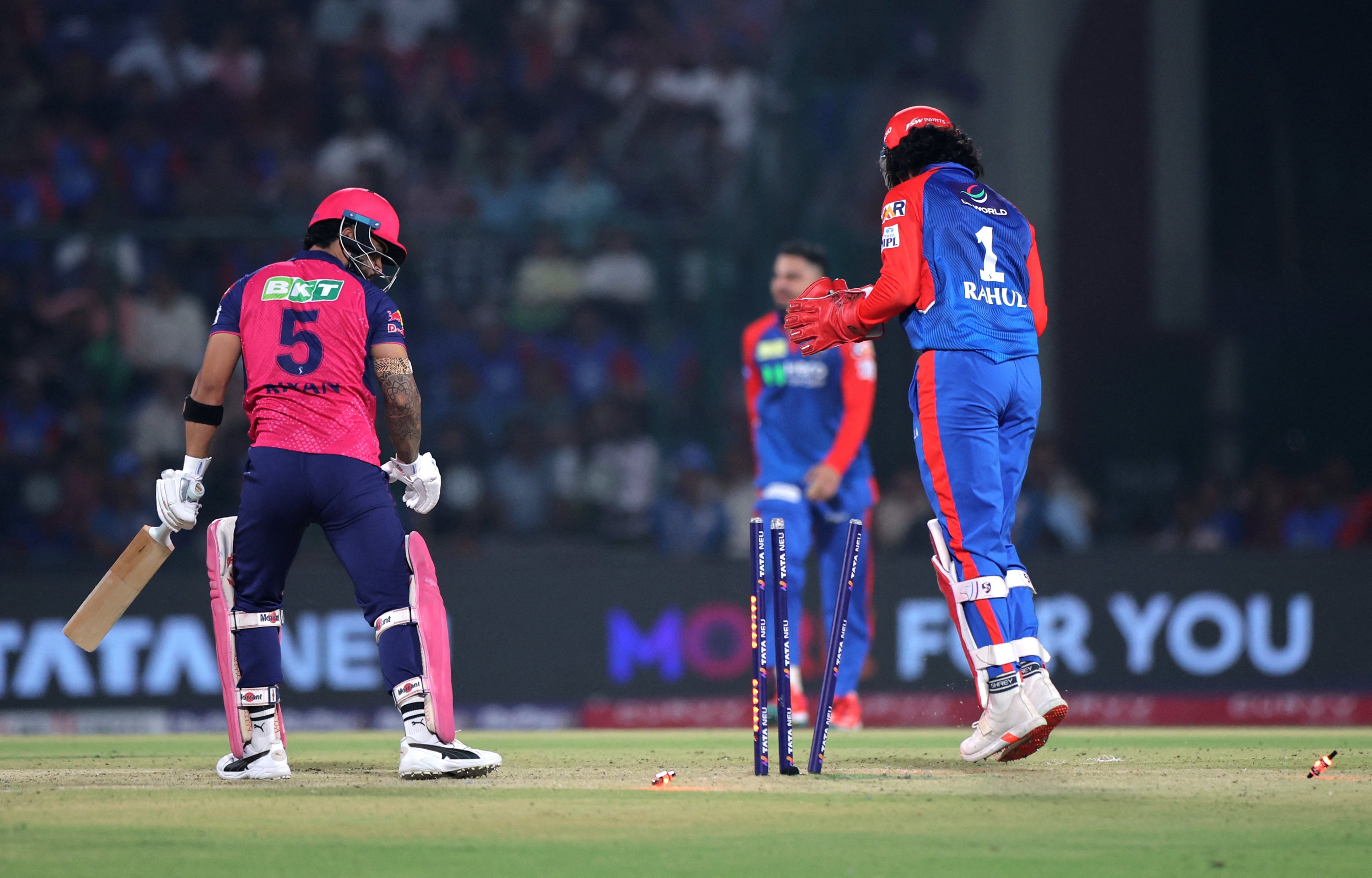 KL Rahul; DC Vs RR IPL LIVE Score 2025 Update | Sanju Samson Axar Patel | दिल्ली ने राजस्थान को ...