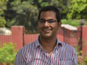 Rajkumar Pandey became assistant record officer, Praveen Yadav was ...