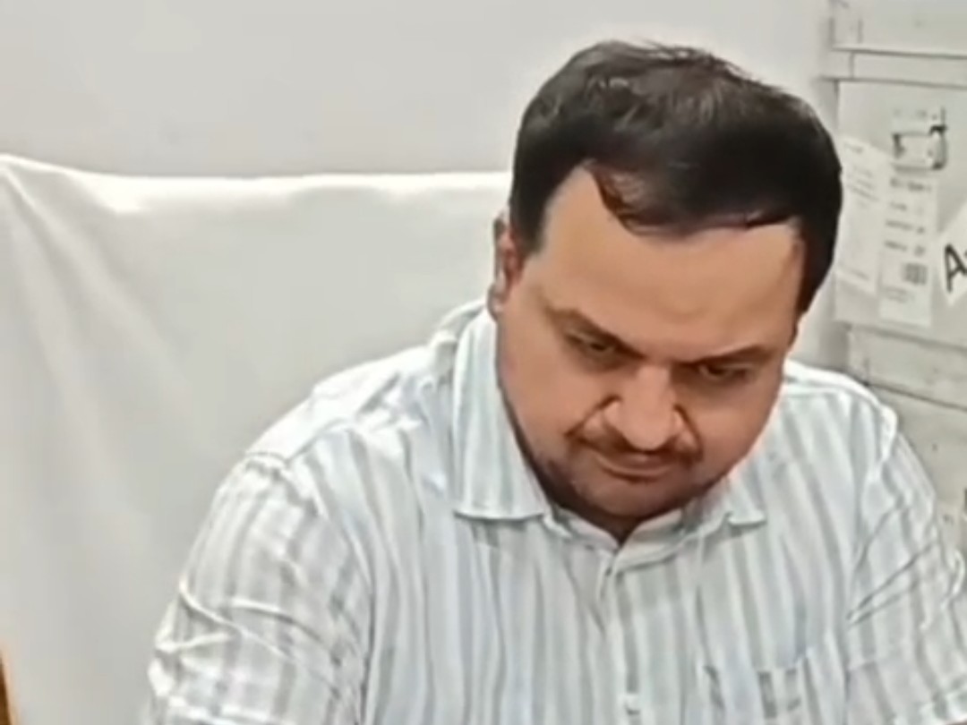 Anupam Shukla became the 34th DM of Ambedkar Nagar