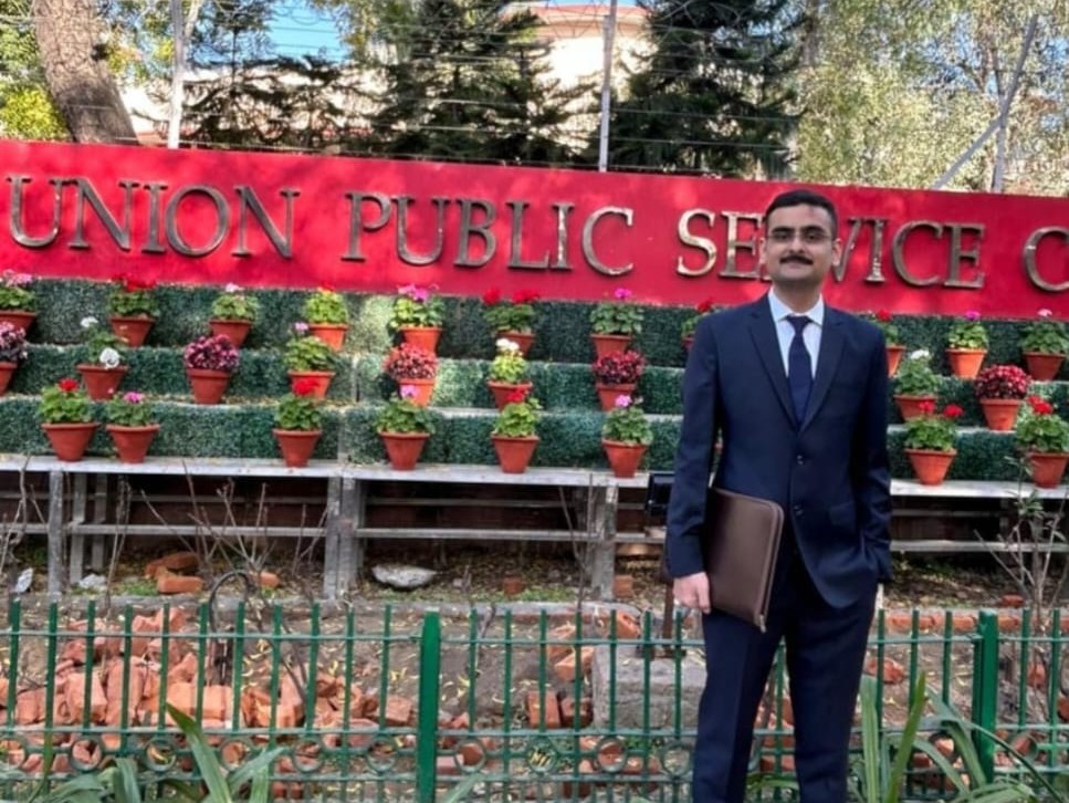 A promising student from Chicholi was selected in UPSC | चिचौली के ...