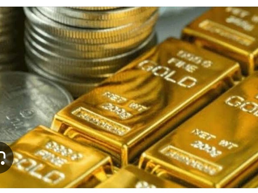 Gold prices plunge while silver surges in MP