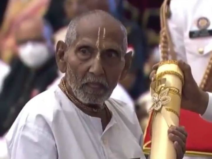 Shivanand Baba of Varanasi passed away | वाराणसी में 128 साल के शिवानंद ...