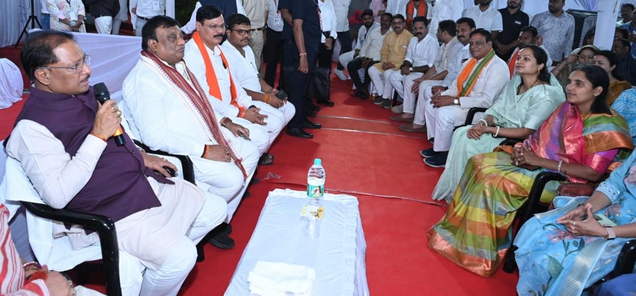 Chhattisgarh Government sushasan tihar 2025 Chief Minister's helicopter ...