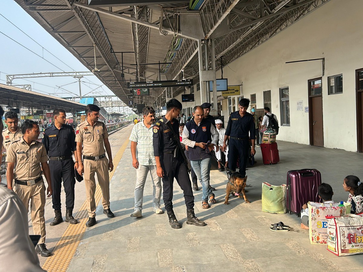 Rewari-police-conducts-extensive-security-checks-mall-bus-stand-railway-station-update | रेवाड़ी ...