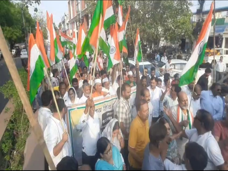 Rajasthan Kota city Congress committee took out tricolor rally in honor ...