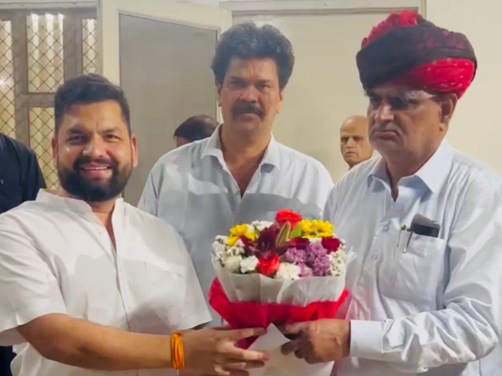 Mayank Tyagi met Minister Jhabhar Singh Khara | मयंक त्यागी ने मंत्री झाबर सिंह खर्रा से की ...