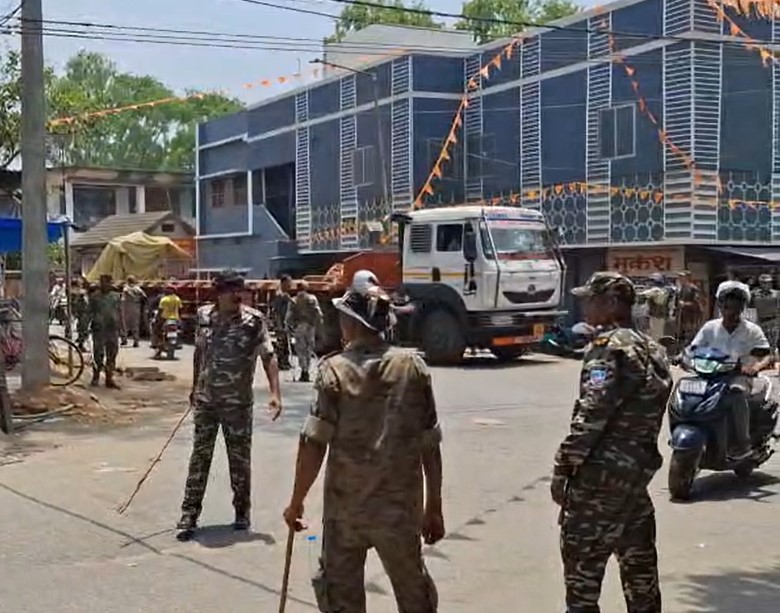 elderly man died in Latehar, angry people blocked the road | लातेहार ...