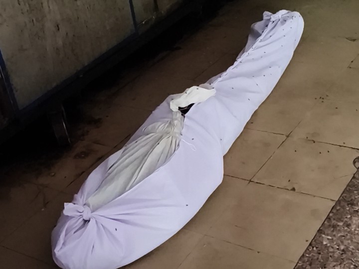 Woman dies in car accident in Mathura jamunapar