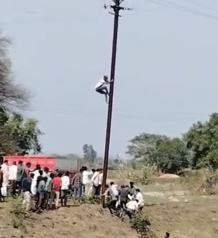 Lineman falls from pole after electric shock in Ratlam: Villagers ...
