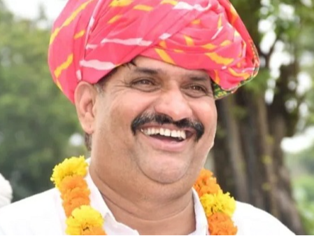 BJP MLA Kanwar Lal Meena's attempt to save his membership | बीजेपी की कंवरलाल मीणा की विधायकी ...