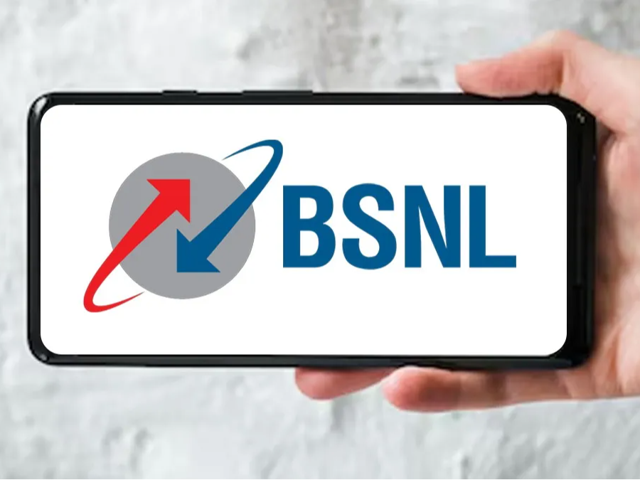 BSNL posts Rs 280 crore Q4 profit, second straight quarter in green after 18 years, jyotiraditya ...