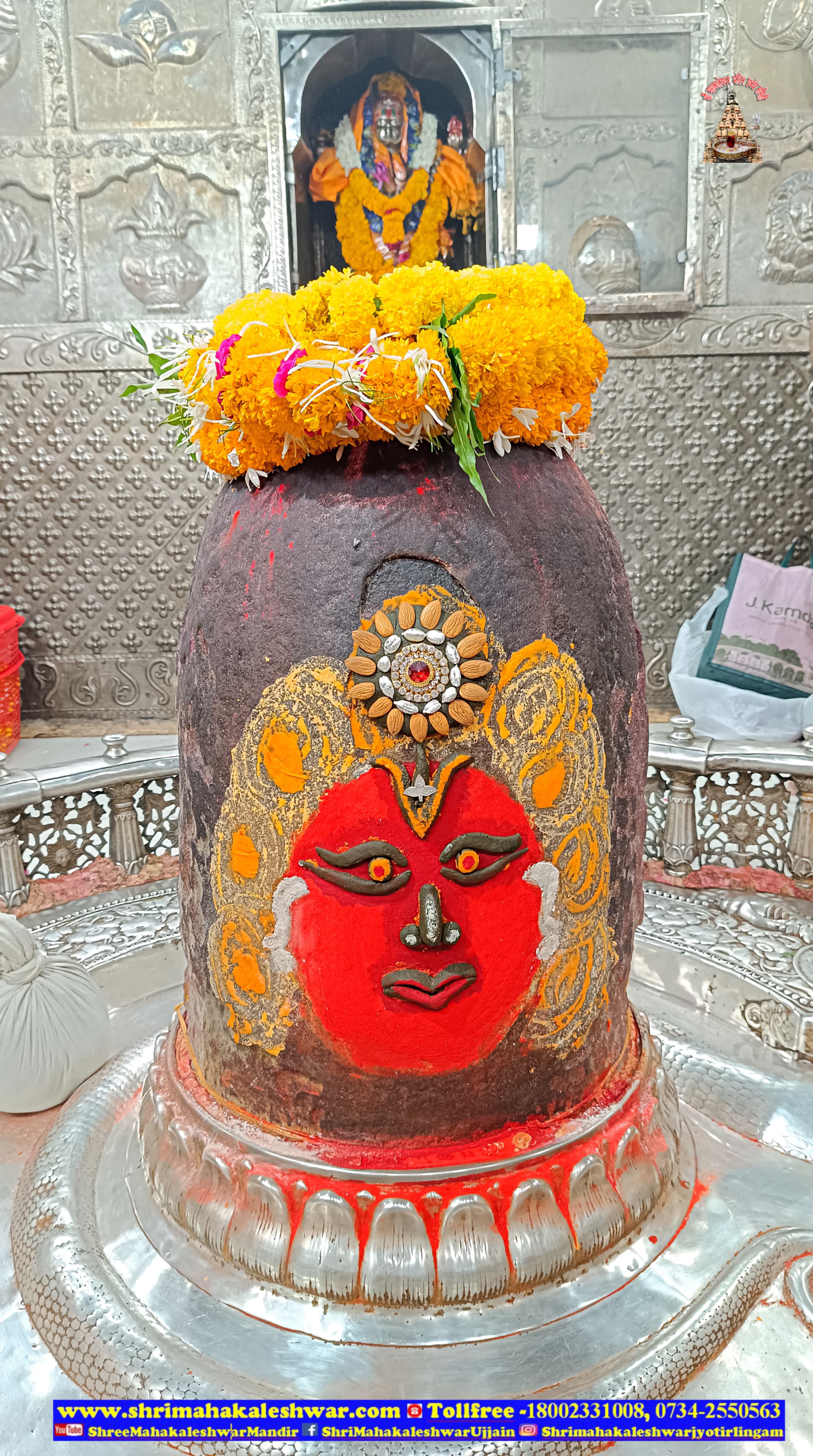 On Shani Jayanti, Lord Mahakal is adorned in the form of Shani
