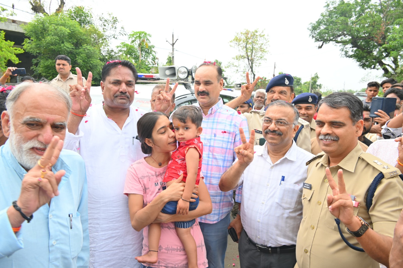 MP Congress MLA Grandson Kidnapping Case; Devendra Patel | Silwani ...