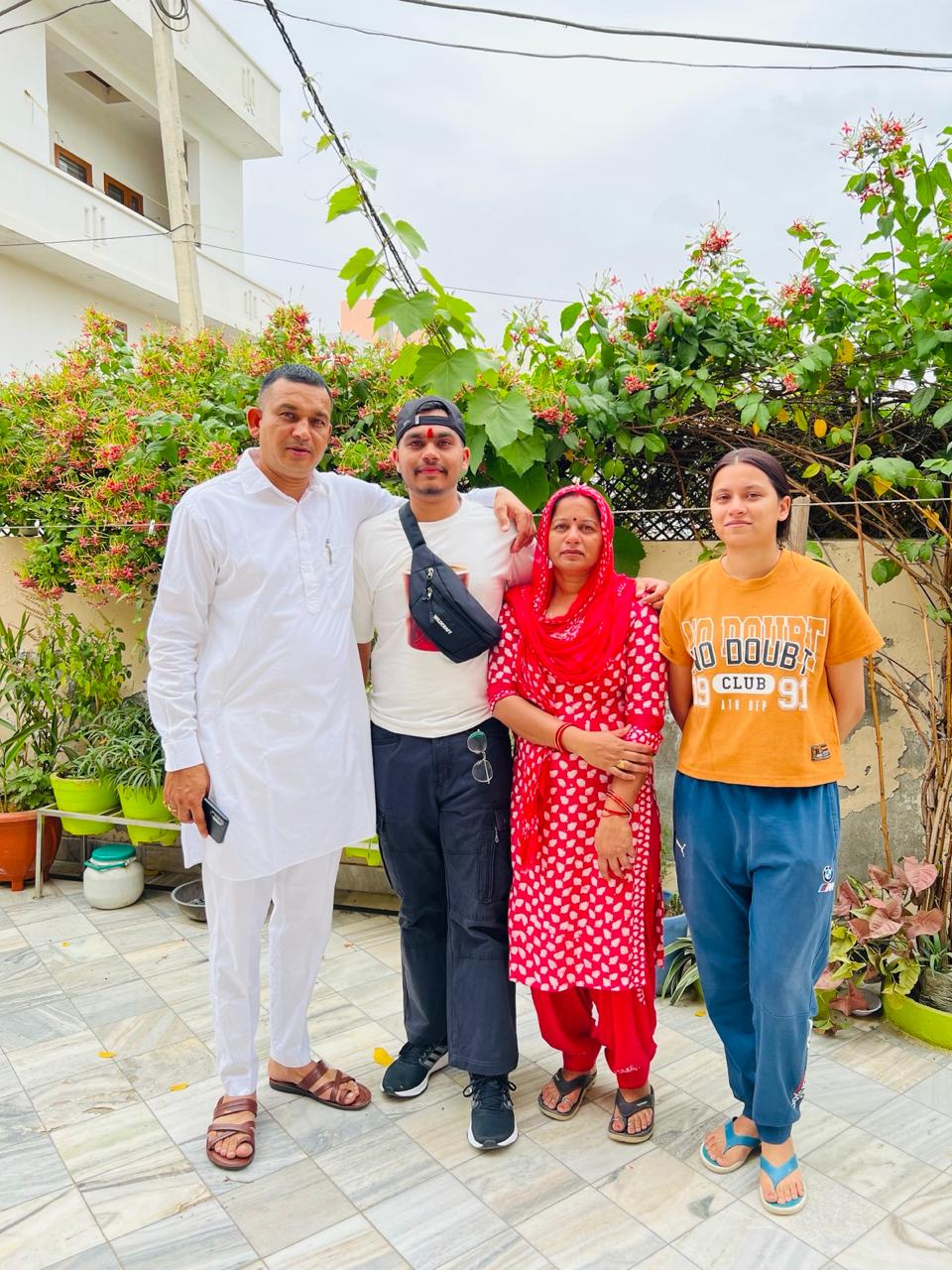 Bhiwani Poonam Jakhar Cadet Hisar NCC Flying Officer Air Force Jhumpa ...