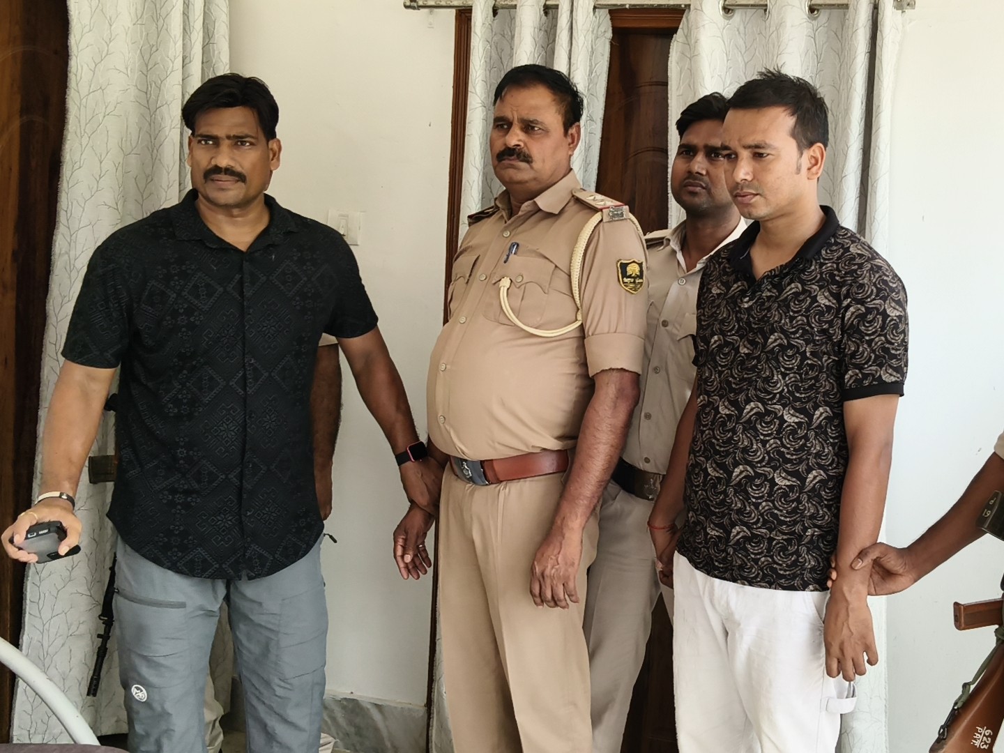 vigilance team arrested two inspectors of Bhagwanpur police station ...