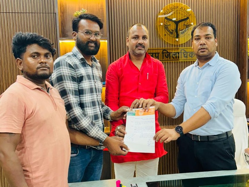 Increasing crowd in Ithiya's Mini Baba Dham | इटहिया के मिनी बाबा धाम ...