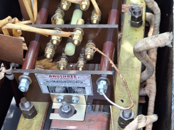 Gurugram warehouse robbery: Thieves held guard's family hostage, stole ...