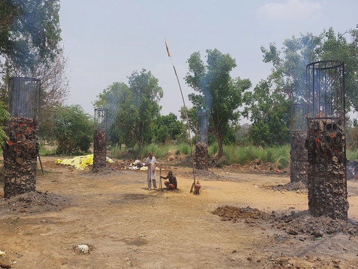 Rohtak Shravan nath burnt 15 feet high fire Tapasya Guru gorakhnath Haryana