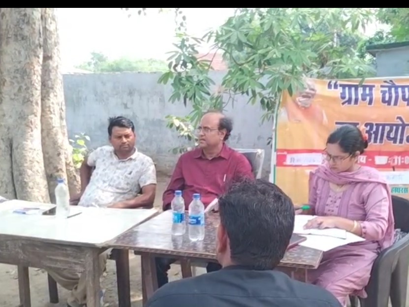 Village Chaupal organized in Kakodi village of Hathras | हाथरस के ...