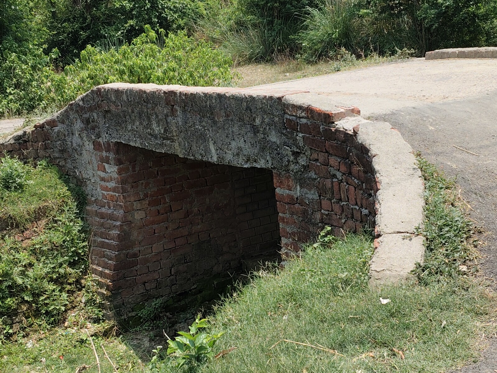 Villagers are facing problems due to broken culvert in Harimau