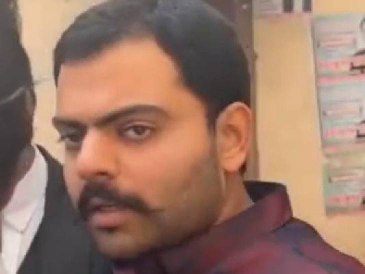 DIG raids Naini Central Jail Money recovered prisoner Ali in high ...