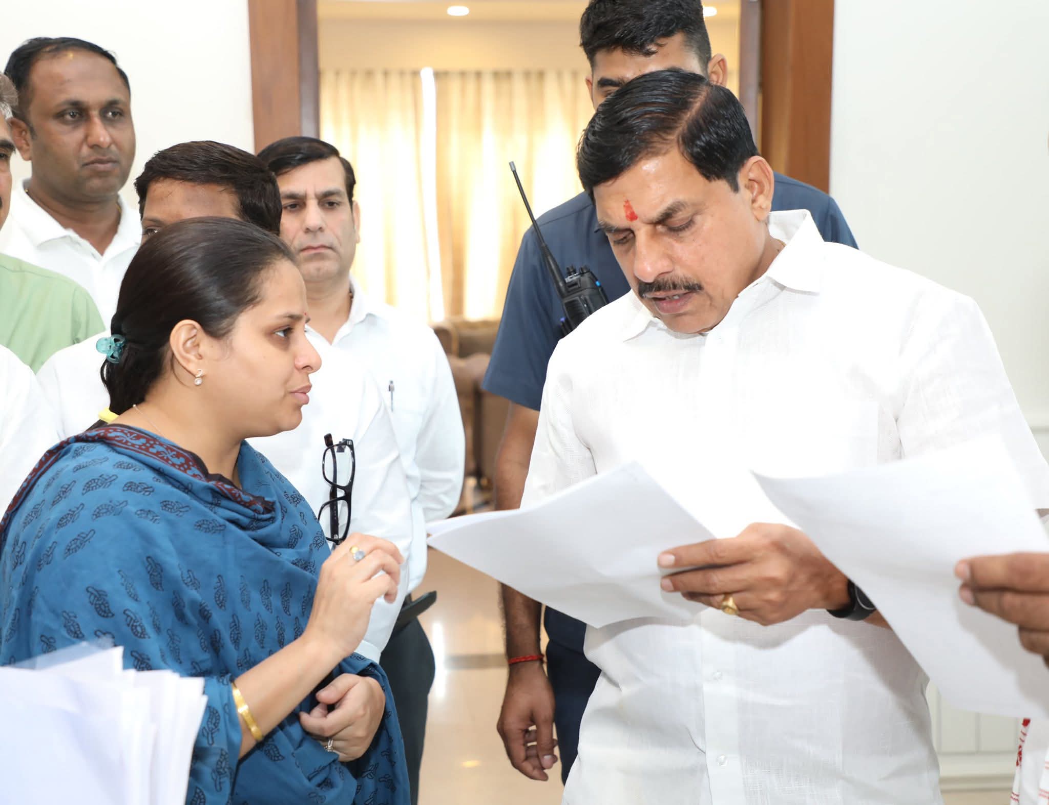 bjp mla priyanka penchi says sp mentally harassing her writes to cm ...