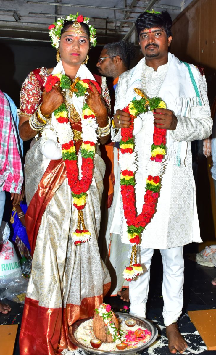 Andhra Kurnool Murder Case Mystery; Aishwarya Tejeshwar | Wife Lover | पति की बाइक में GPS लगाया ...