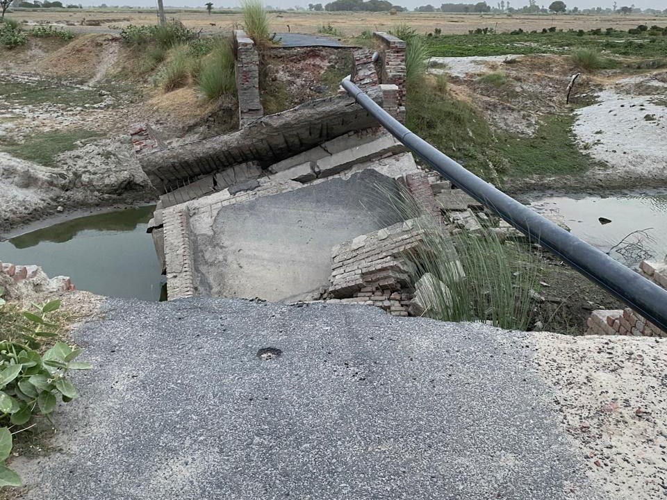 Two dozen villages are troubled by the broken culvert for two years