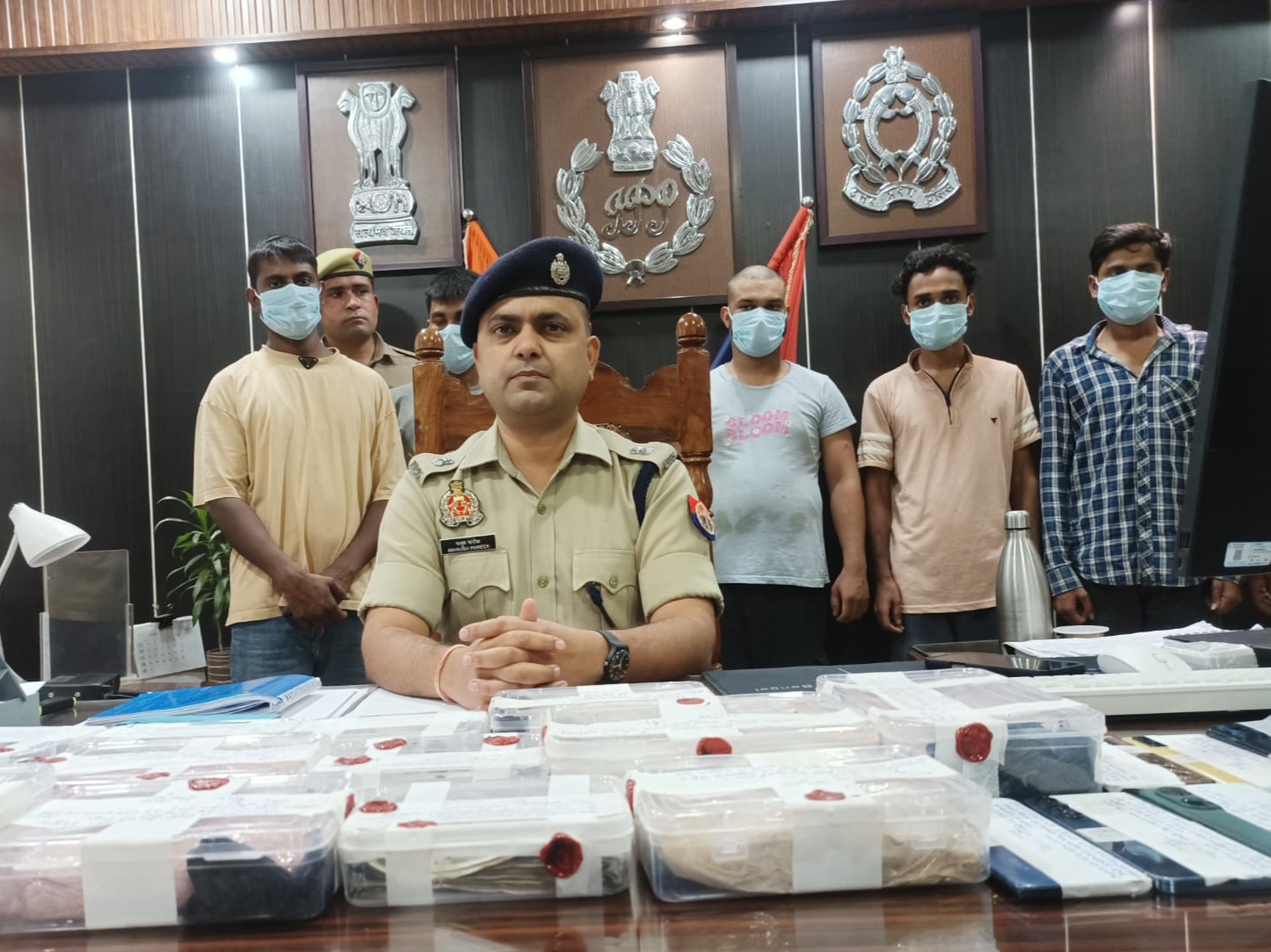 Uncle and nephew were running a smack factory in Bareilly | बरेली में ...