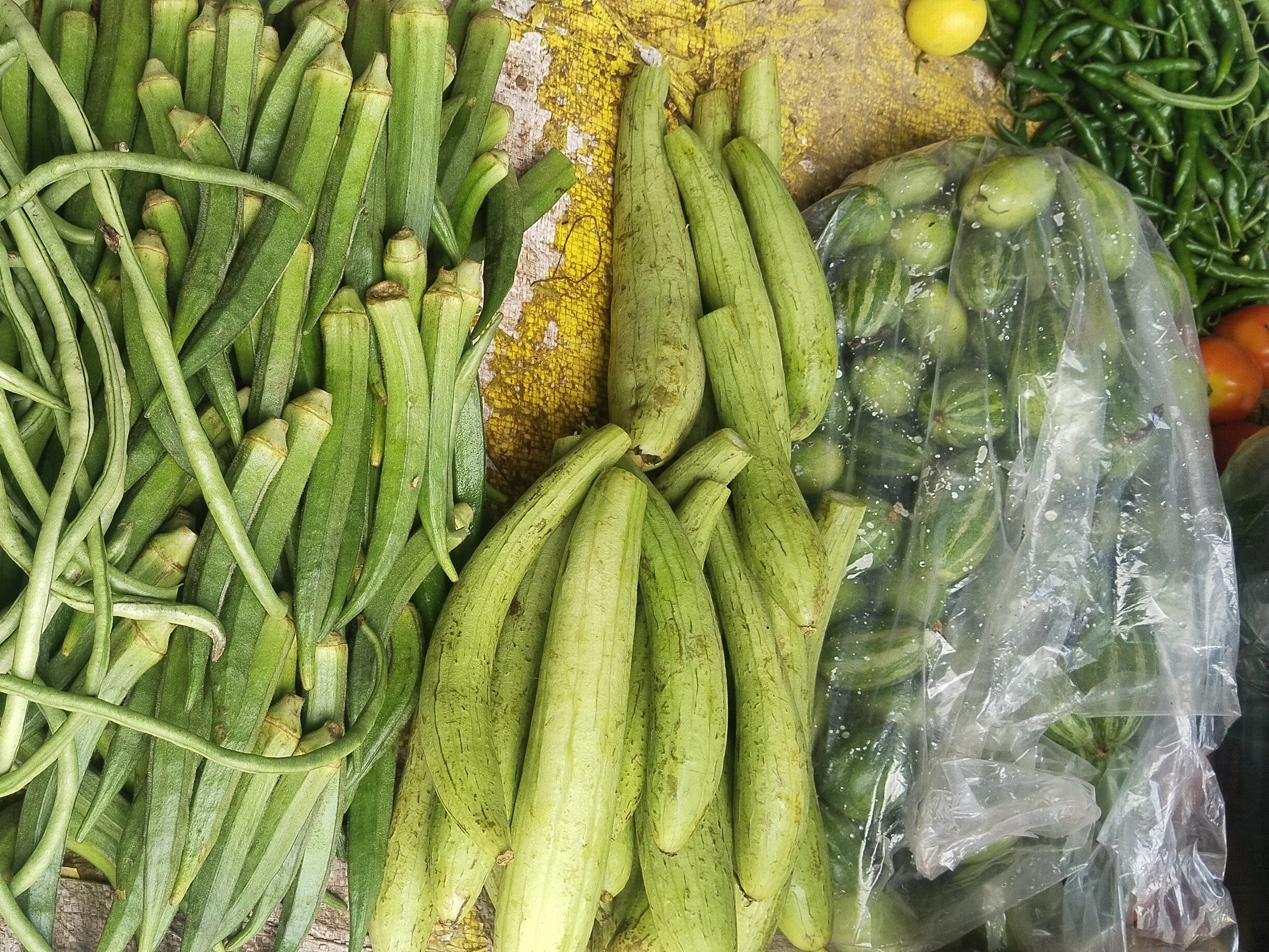 Vegetable prices in Chauri Chaura increased by 4 times | चौरीचौरा मे ...