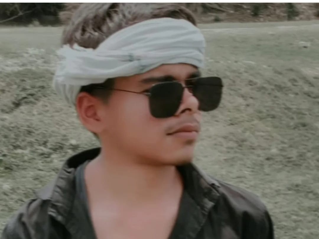 Scooty collided with tractor at OP intersection, 14 year old boy died | देवरिया में सड़क हादसा ...