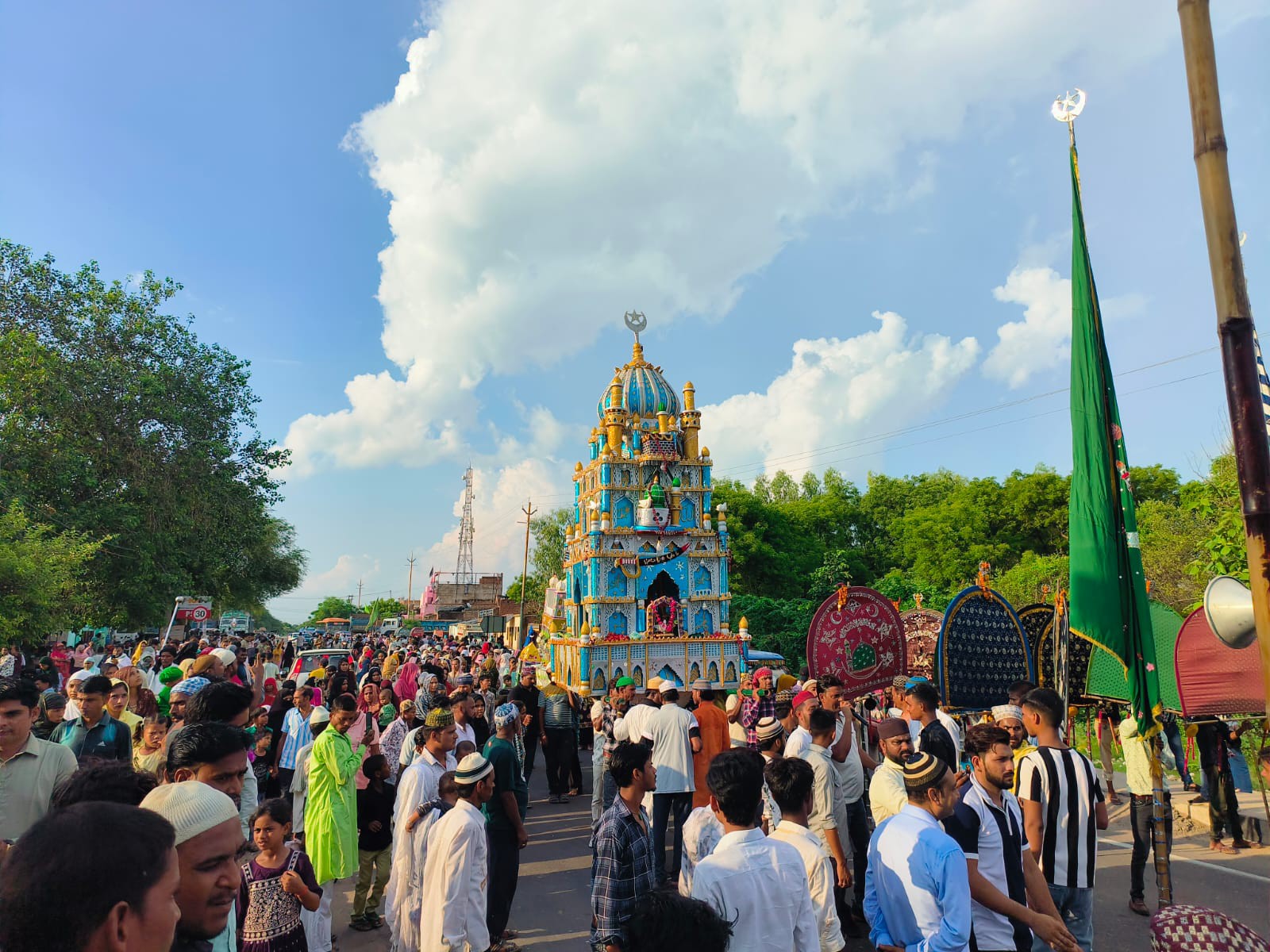Tajia procession took place in Ghatampur on the occasion of Moharram