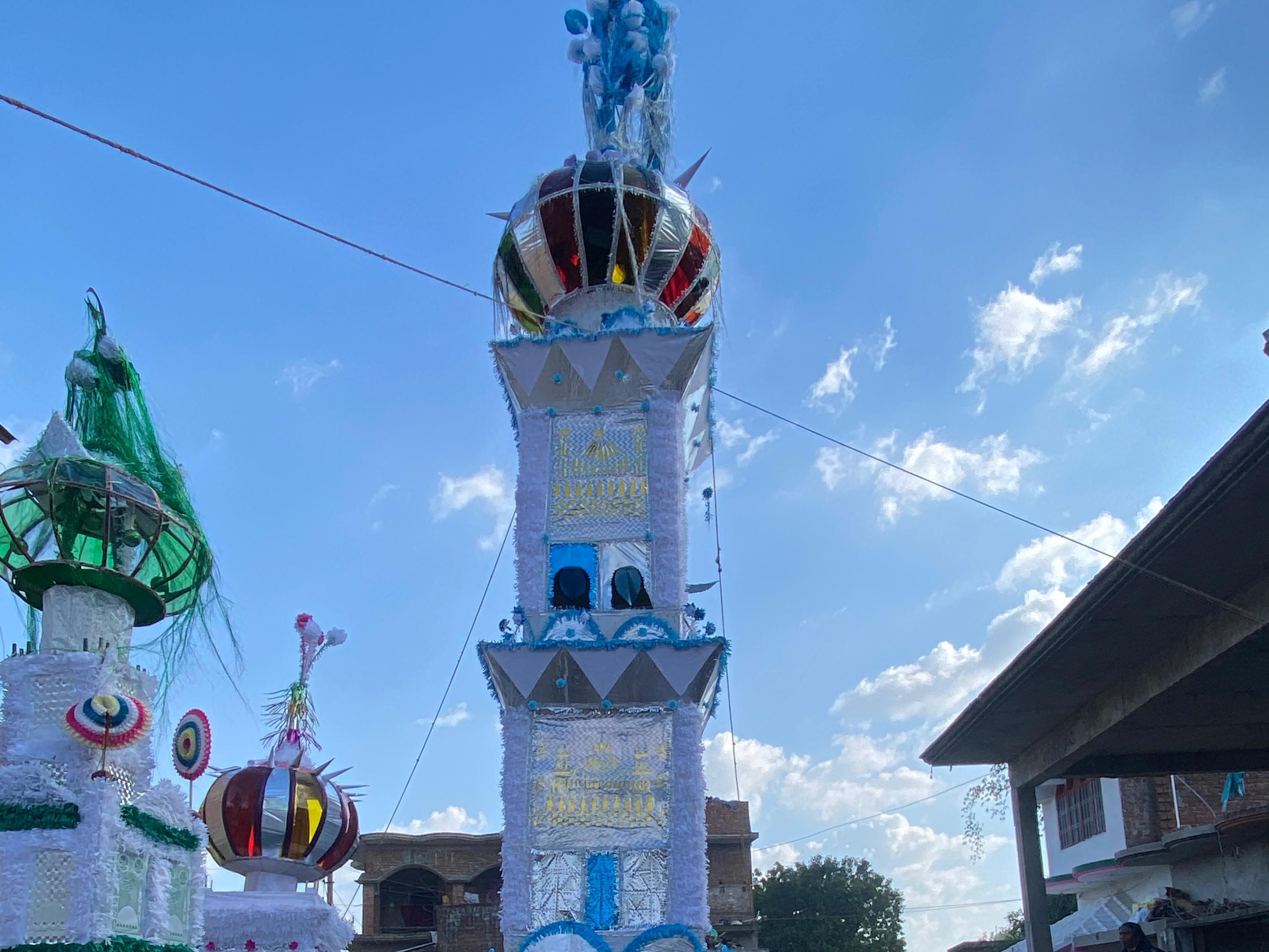 25 feet high Tajia in Agouna on Muharram | मोहर्रम पर अगौना में 25 फीट ...